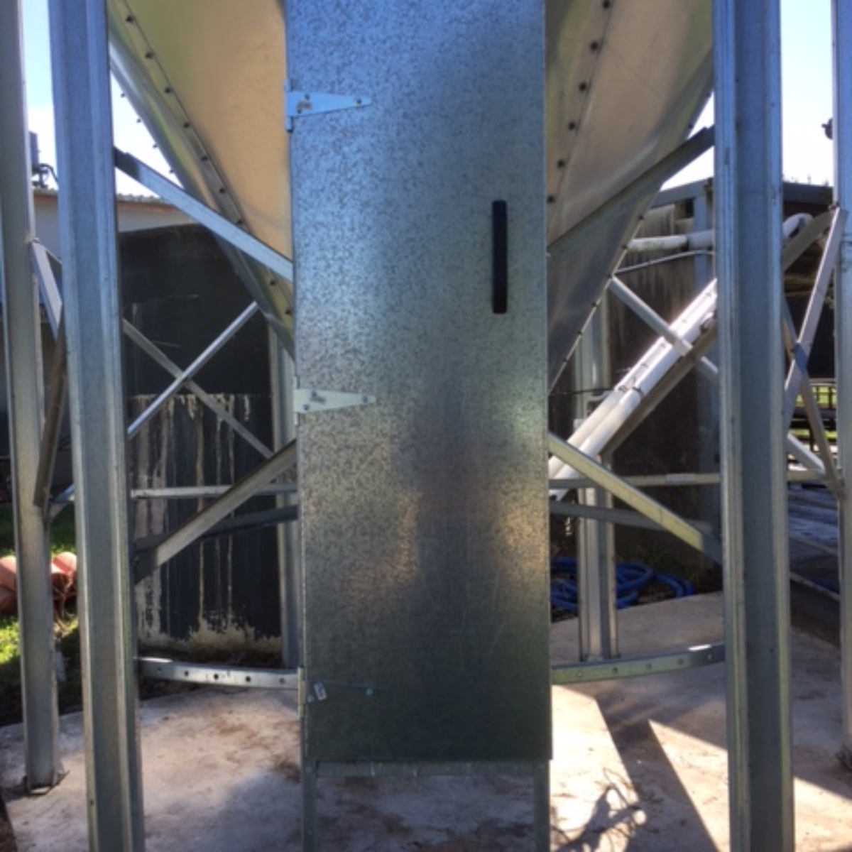 Meal Silos - Central Silo Systems